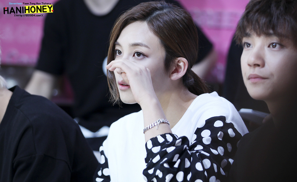 「她」的美連女偶像們都驚嘆！可剪了短髮後卻發現⋯⋯XD